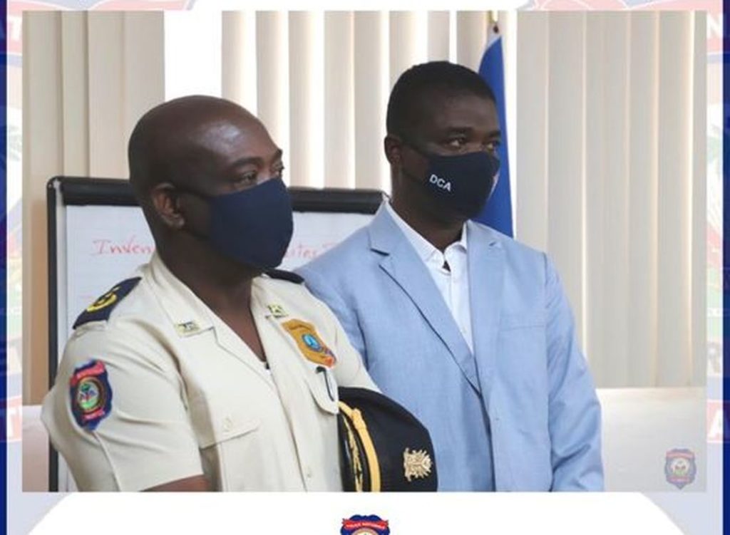 le Commissaire Divisionnaire Alain Auguste installé comme le nouveau ...