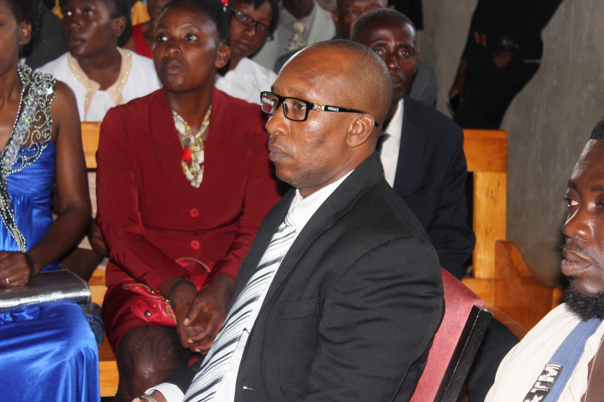 Ronald Augustin dit MÈT VAN, l’idole de la population de Pestel ...